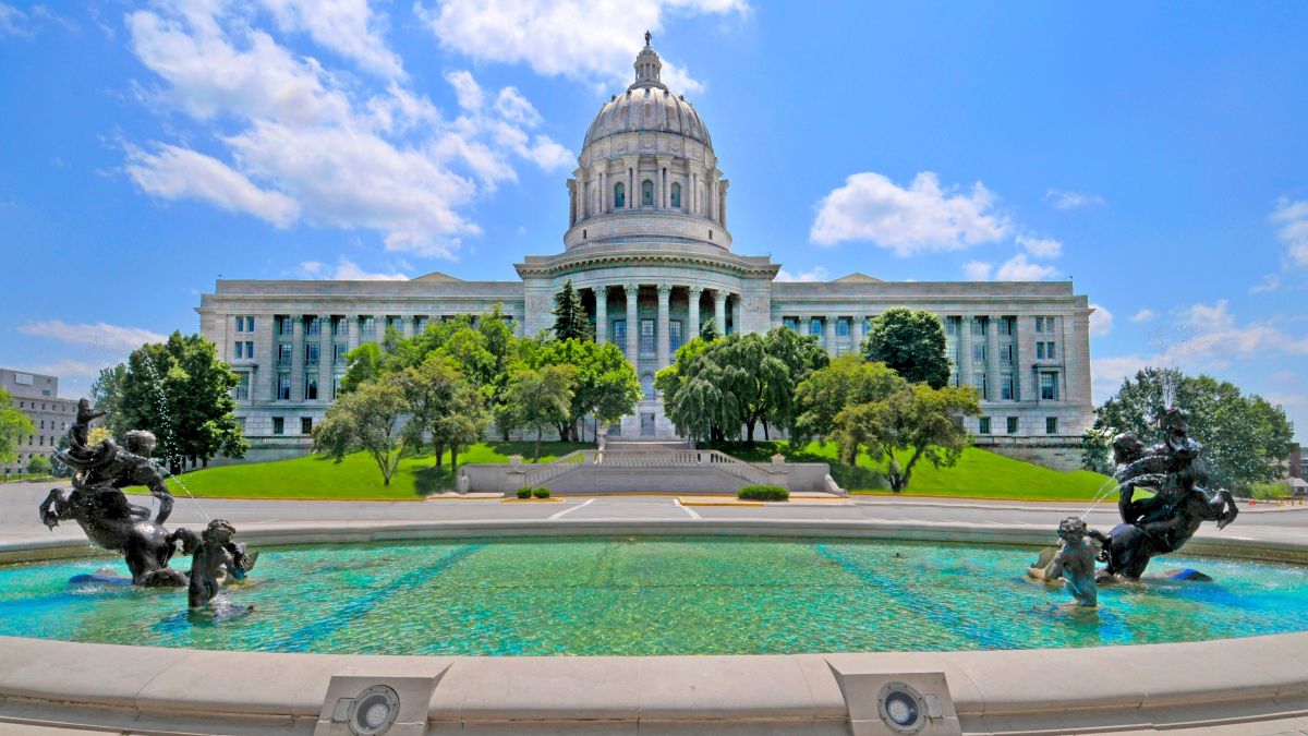 Missouri Legislator Wants Sportsbooks To Pay More Tax
